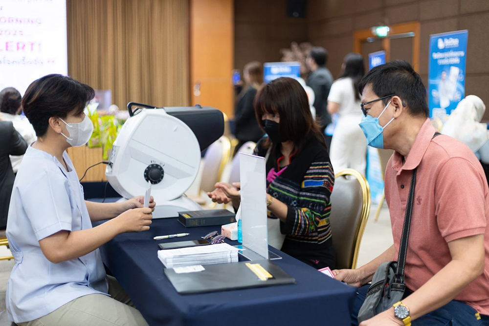 เมืองไทยสไมล์คลับ จับมือ รพ.กรุงเทพ จัด "Smile Morning Check up" ตรวจ ...